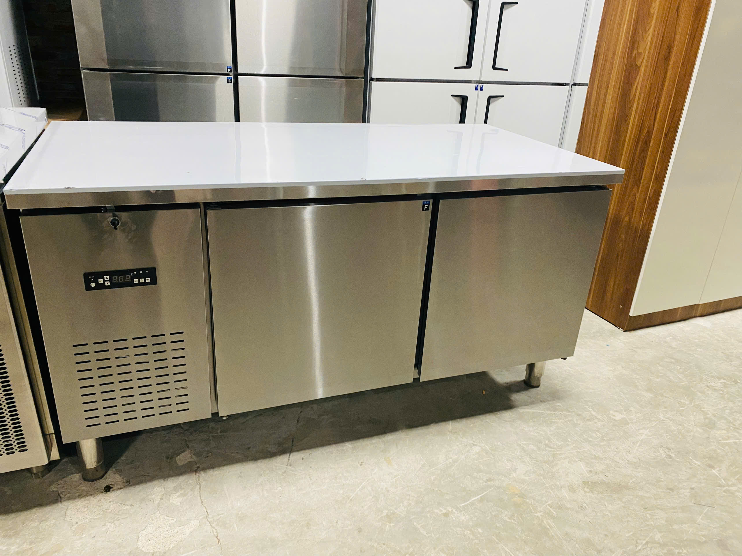 Bàn Đông Quạt Gió 2 Chế độ Đông - Mát 1.5m